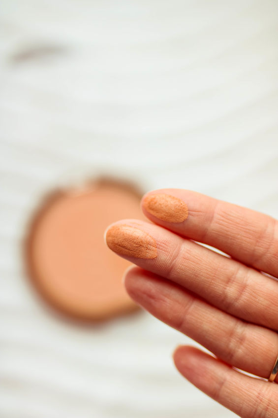 How To Apply Blush The Right Way: The Best Shades And Techniques For ...