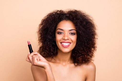 How To Apply Lipstick On Small Lips - Beverly Hills MD