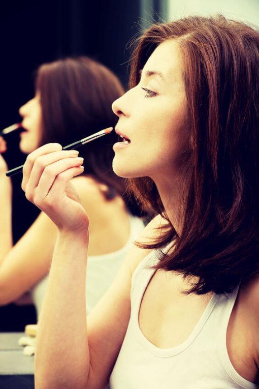 How To Apply Lipstick On Small Lips - Beverly Hills MD